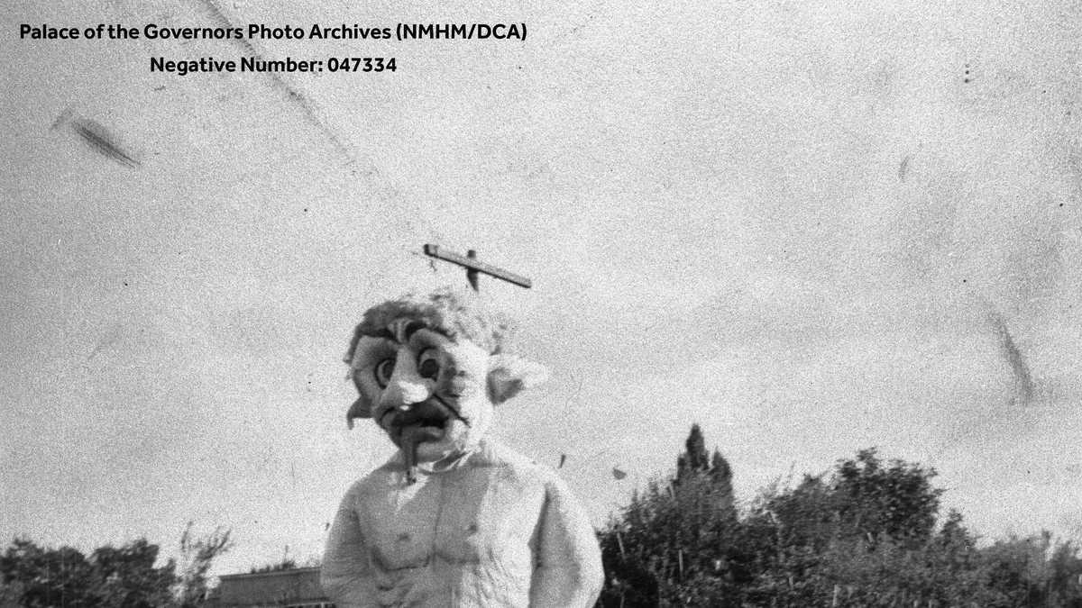Zozobra through the years