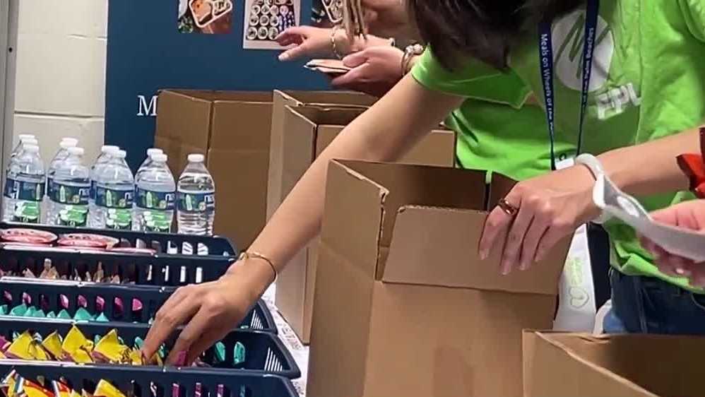 Volunteers deliver hurricane kits to seniors in West Palm Beach