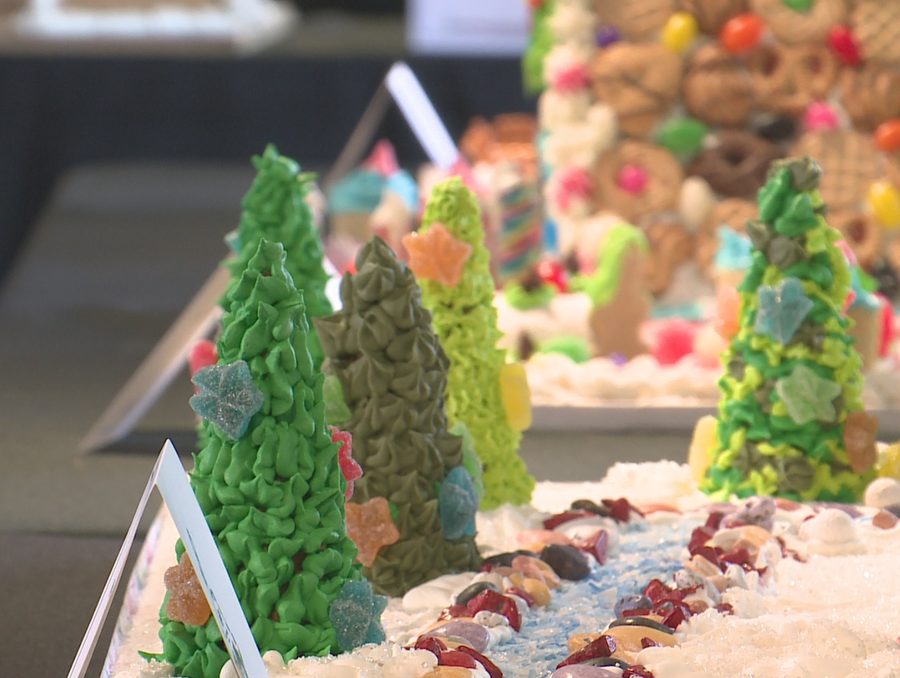 Slideshow: Gingerbread houses