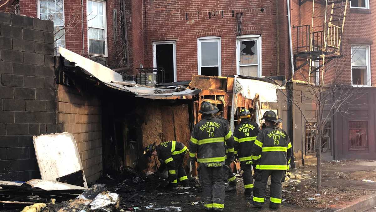 Firefighter injured in west Baltimore apartment fire
