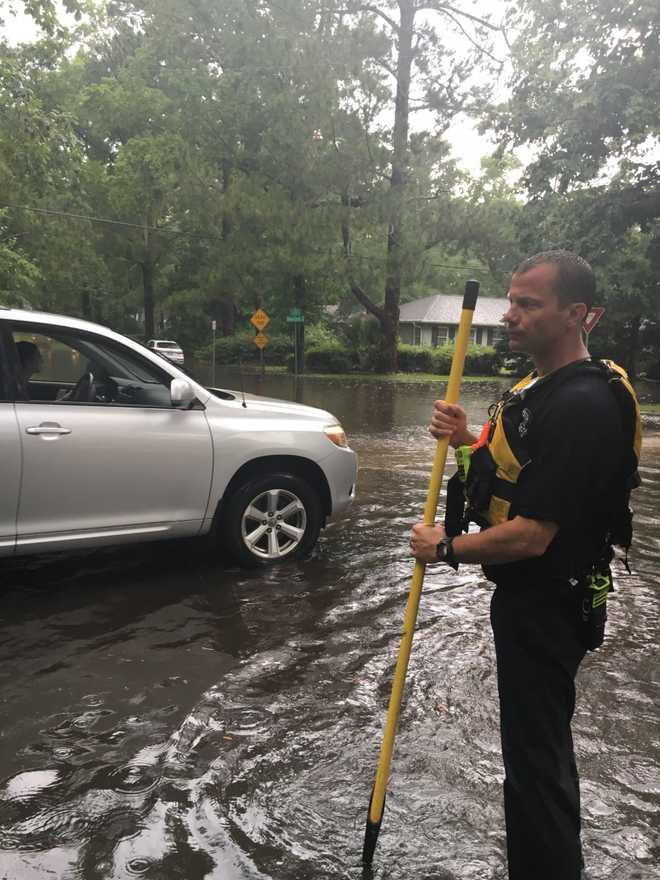 First responders diverting traffic after flooding spotted in Savannah
