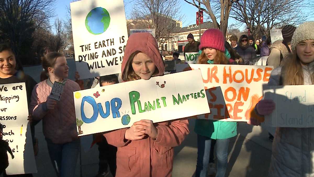 Climate strike protesters march on Capitol