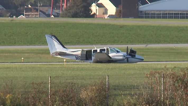 Plane makes hard landing at Lancaster airport