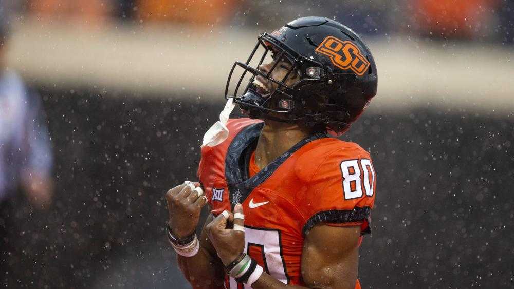 Oklahoma State looks to Guaranteed Rate Bowl against Wisconsin