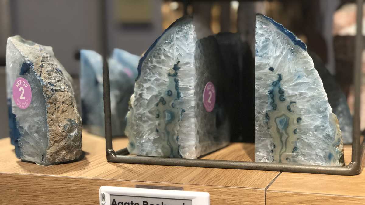 Inside Wayfair’s first permanent store