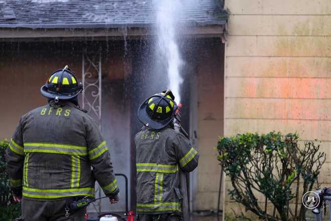 8 people lose their home to fire in Birmingham