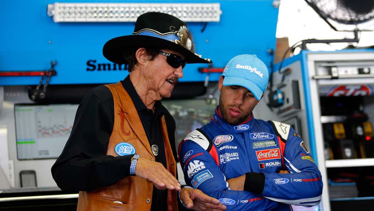 Darrell Wallace Jr. to drive for Richard Petty Motorsports in 2018