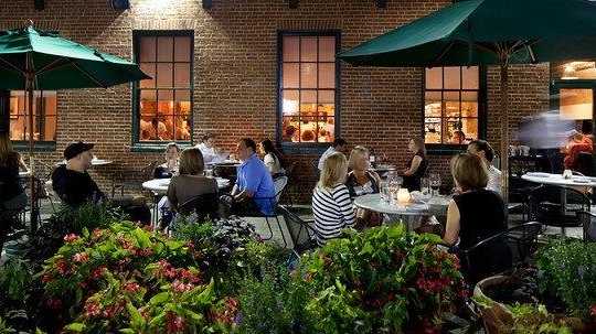 Bourbon-focused restaurant to open in Locust Point