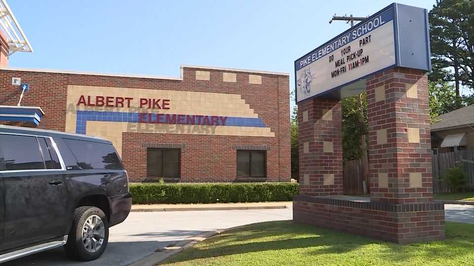 Fort Smith Board of Education votes to change school name