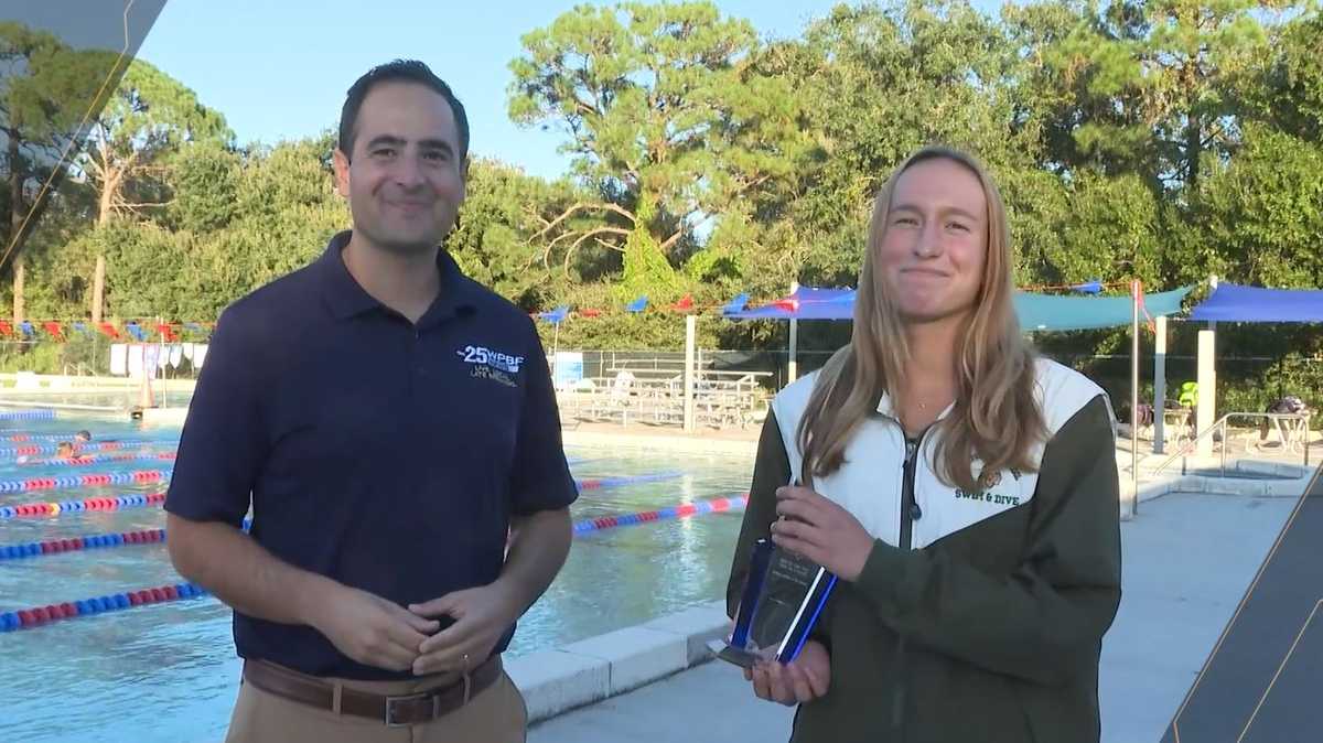 December Scholar Athlete of the Month - Heidi Smithwick