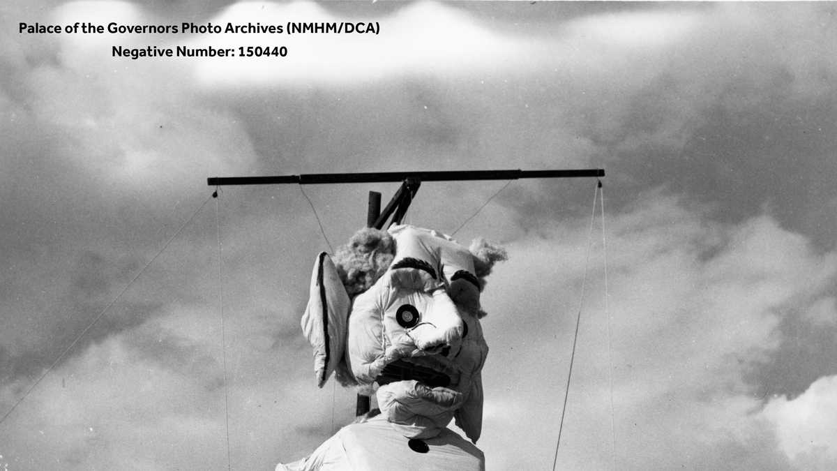 Zozobra through the years
