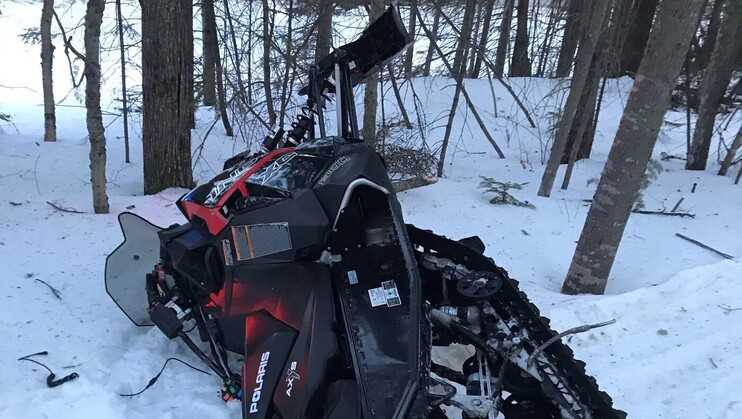 Lewiston man dead after snowmobile crash in Somerset County