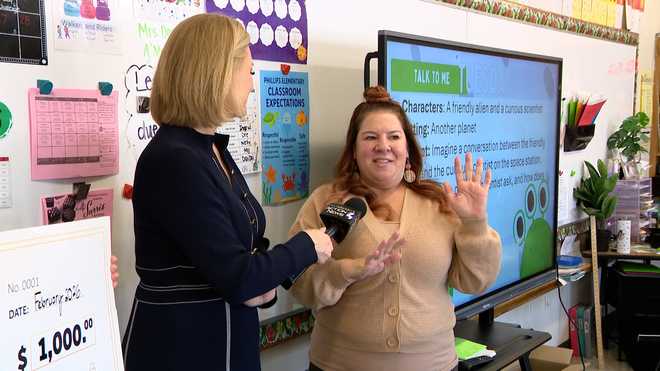 WTAE Teacher of the Month: Alaina Davis, Pittsburgh Phillips K-5