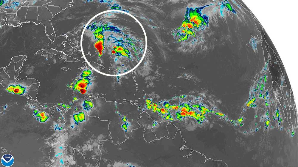 Tracking the tropics: NHC tracking disturbance