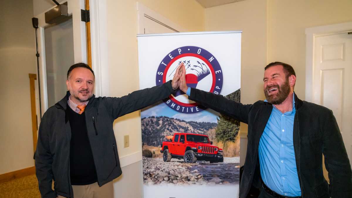 PHOTOS: Step One Auto hosts Whiskey and War Stories with “Horse ...