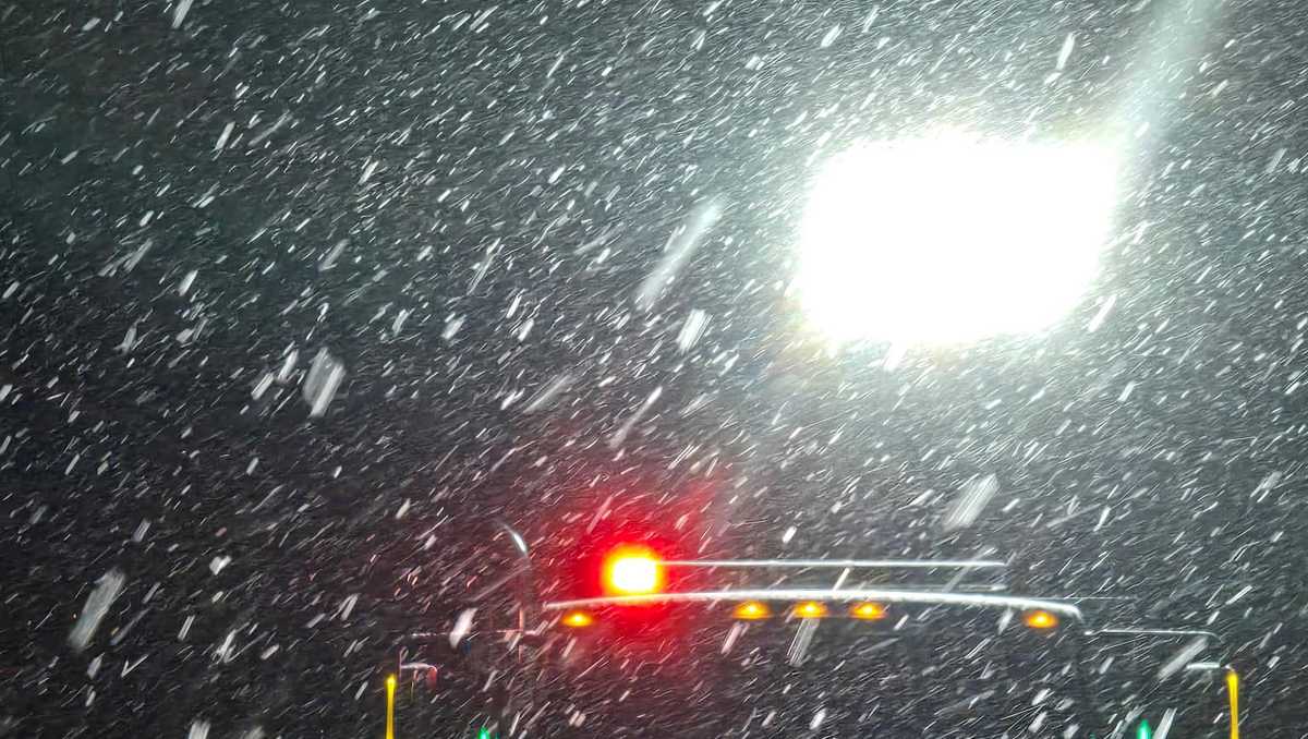 PHOTOS: Tractor-trailer jackknifes during snowstorm in Lancaster County ...