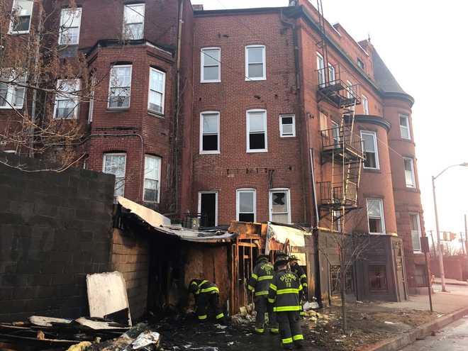 Firefighter injured in west Baltimore apartment fire