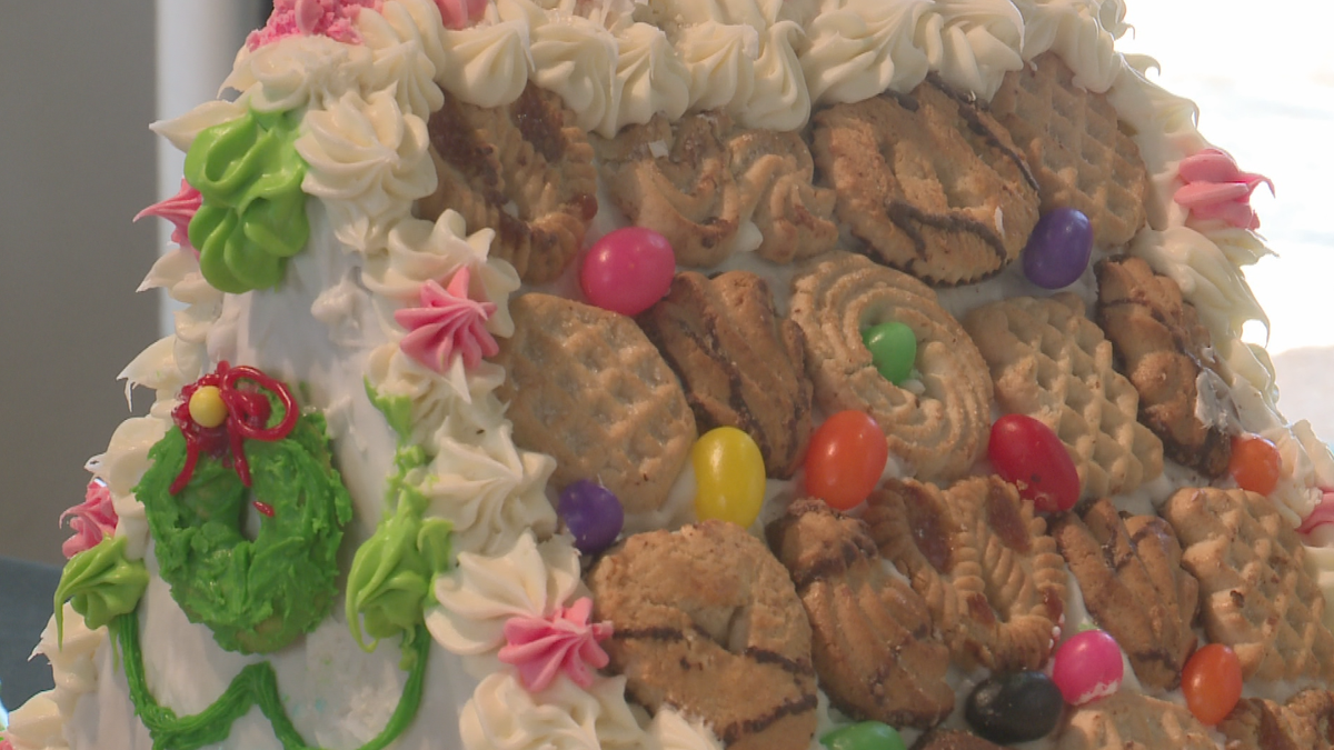 Slideshow: Gingerbread houses