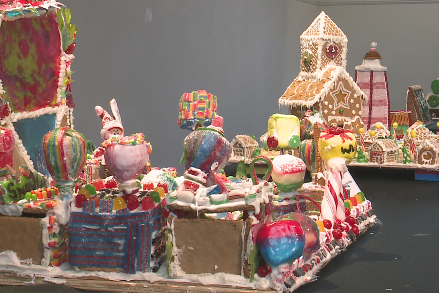 Slideshow: Gingerbread houses