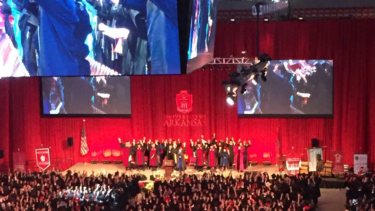 University of Arkansas commencement resumes after announcer faints