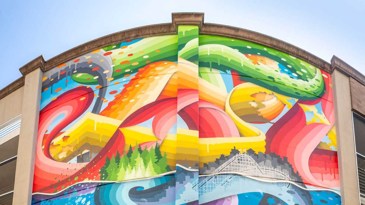 Santa Cruz's newest murals: Sea Walls