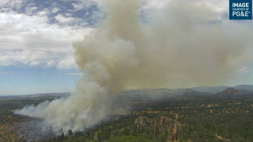 Brandie Fire burns in Loma Rica, smoke seen in Butte County