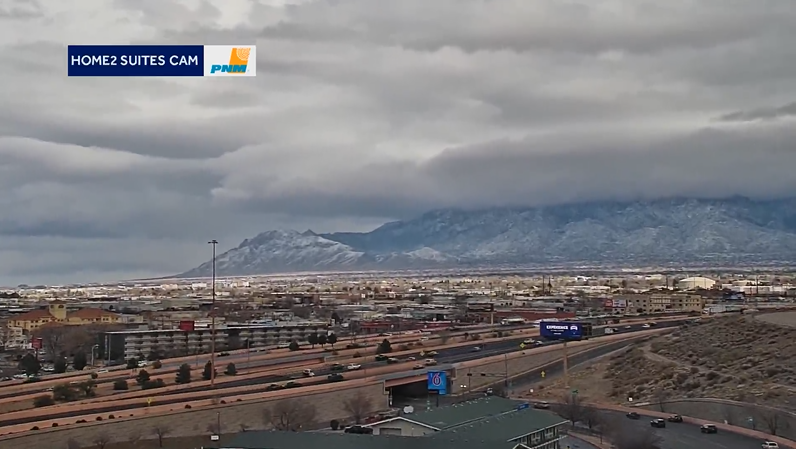 Albuquerque hour-by-hour weather forecast for Tuesday
