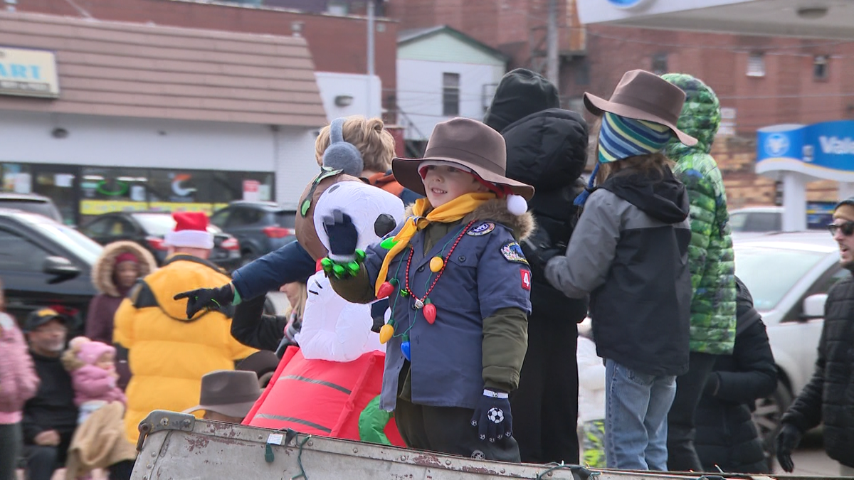 Homestead kicks off annual 2024 Steel Valley Holiday Parade