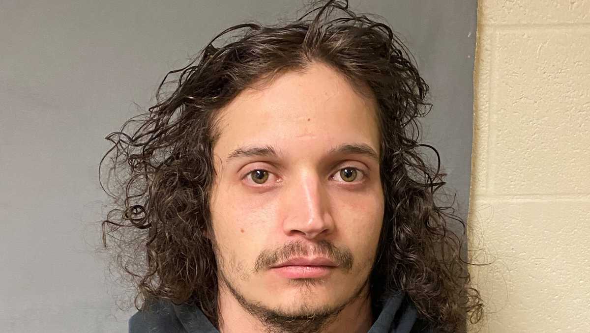 Vermont man accused of killing father, attacking mother assaults ...