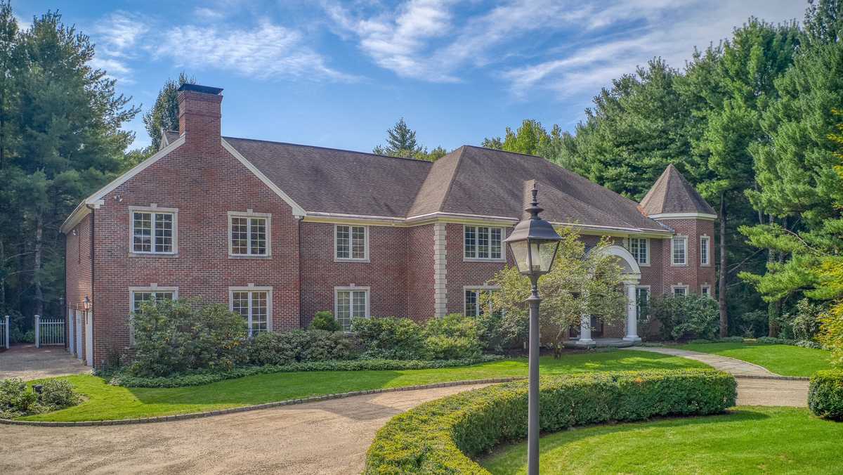 Custom built brick colonial on market in Concord for $1.85M