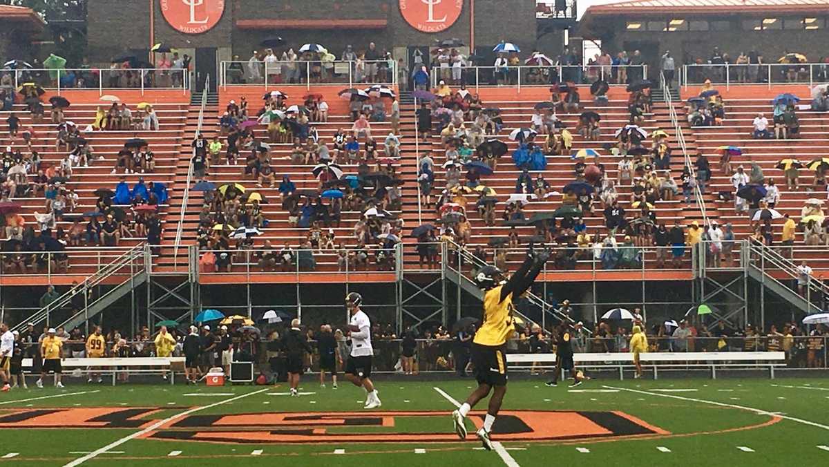 PHOTOS: Steelers Training Camp Day 1