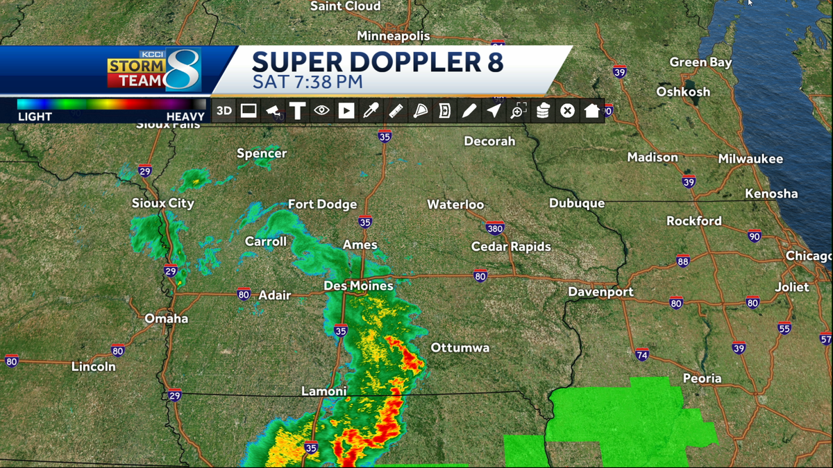 Thunderstorms continue to move into central Iowa