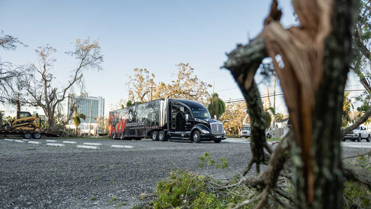 Samaritan's Purse sends recovery supplies, volunteers to Florida