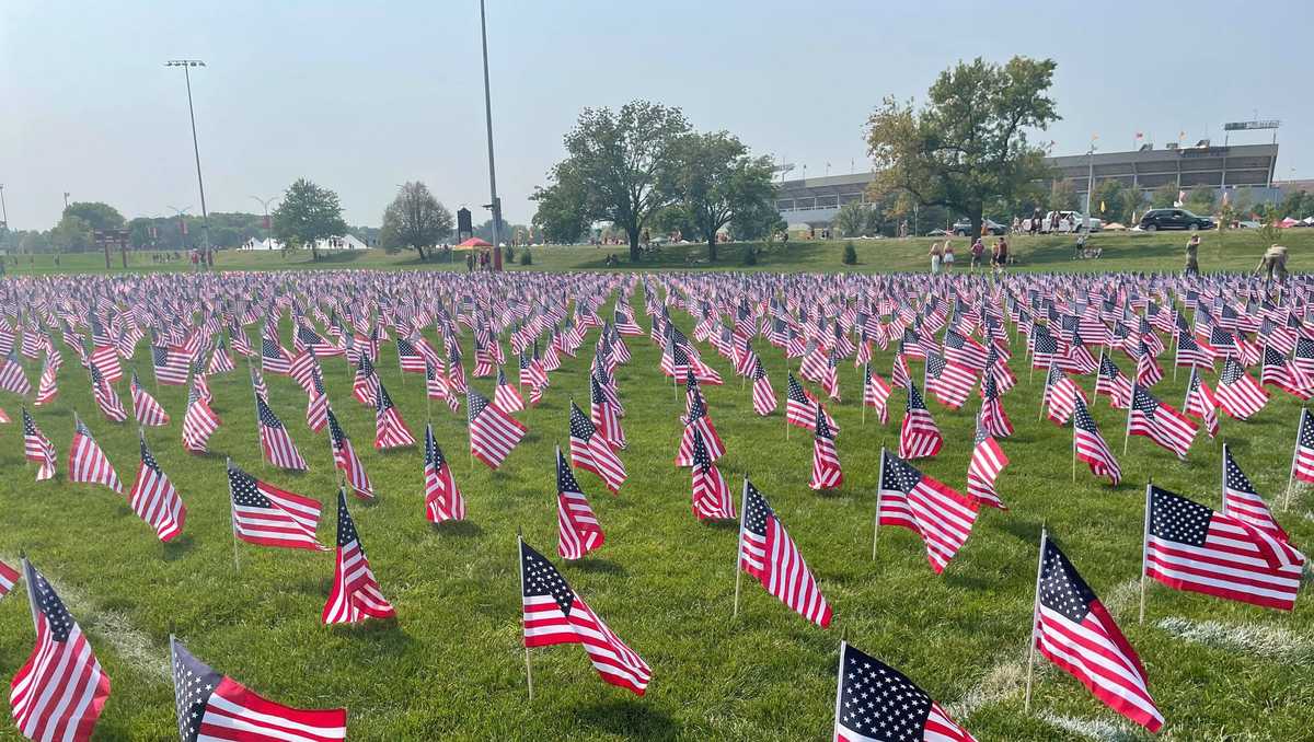 ISU ROTC sets up nearly 3,000 flags across from Jack Trice