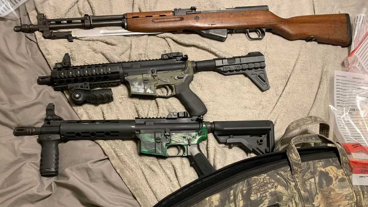 California police officer arrested after stealing dozens of guns
