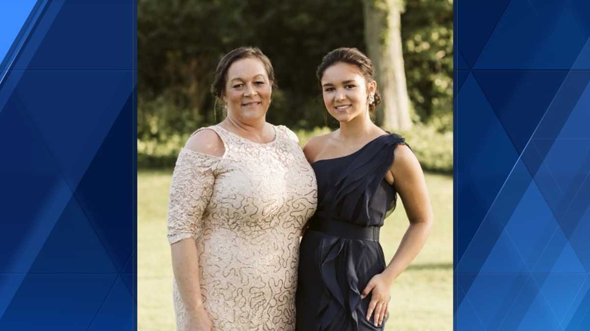 Suspected gunman who killed Iowa mother, daughter has died