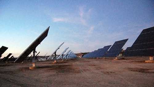 Iowa school district may install solar panels