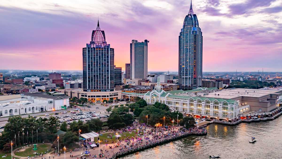 Ex-police chief sues Alabama city, saying his reputation was ruined by ...