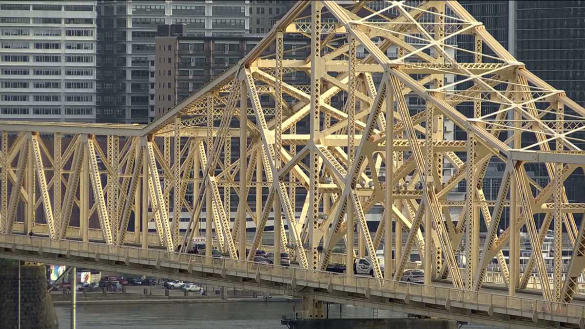 Fatal Clark Memorial Bridge crash victim identified