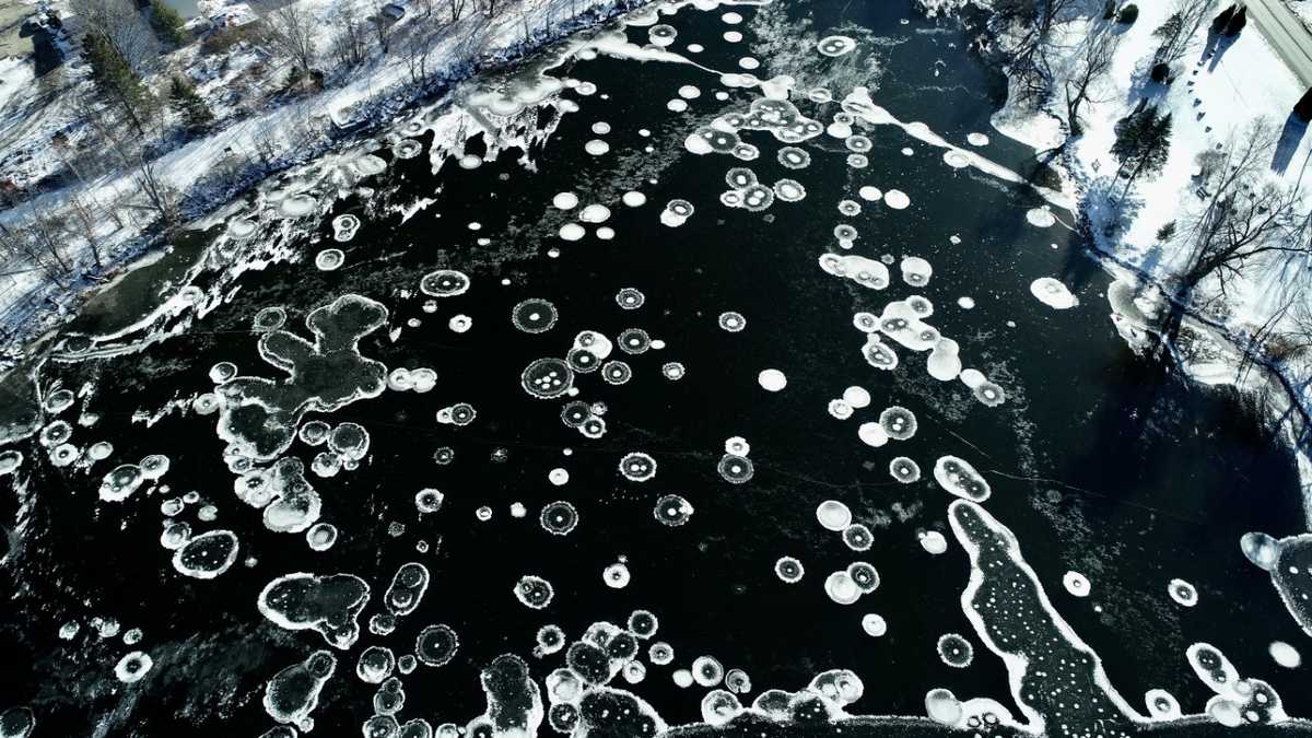 Scientists explain unusual 'ice bubbles' on Maine lake