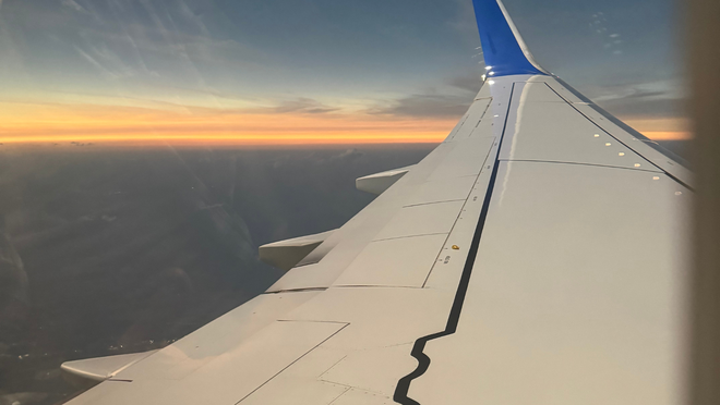 LOOK: Photos on flight to CVG during solar eclipse show glimpse of ...
