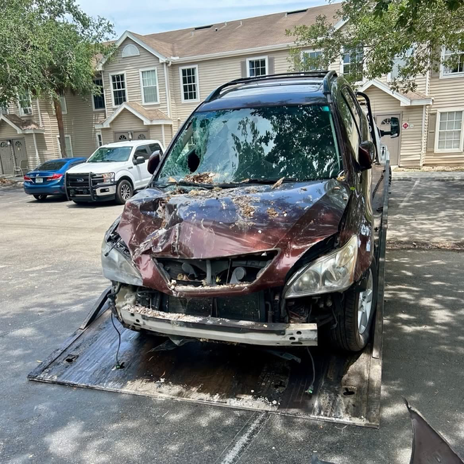 SUV crashes into Golden Gate apartment buildings, causing major ...