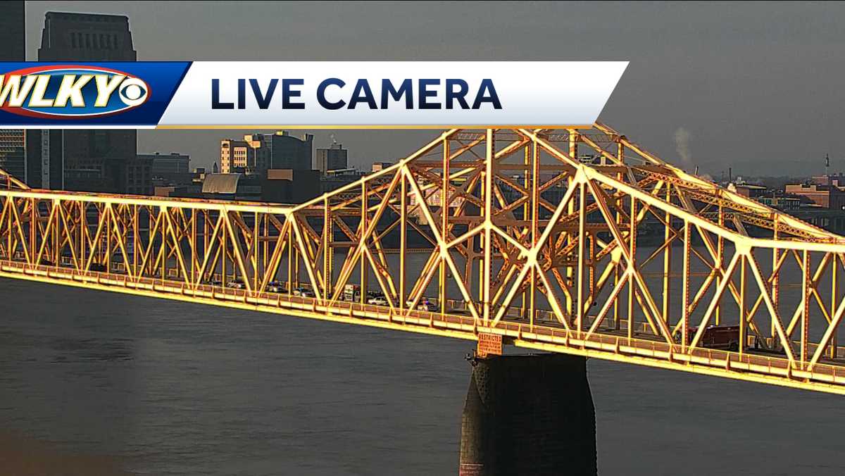 Clark Memorial Bridge open after being closed in both directions due to ...