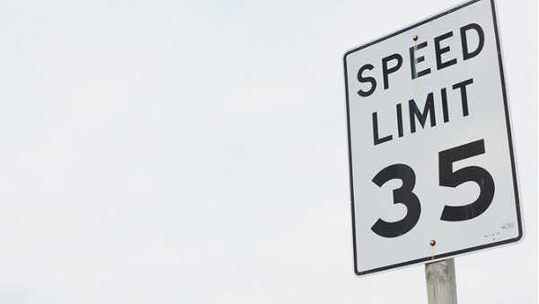 Someone is swapping Ohio speed-limit signs without permission