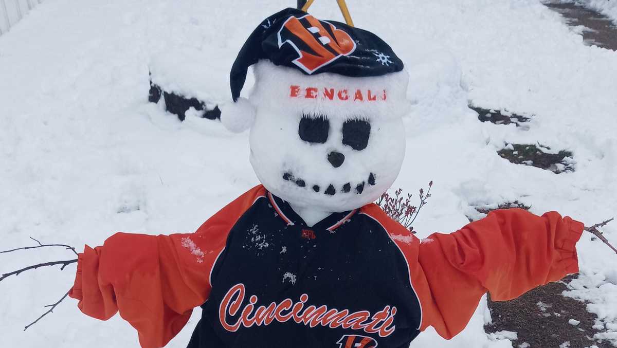 Snow Burrow: Bengals fans use Sunday's snow to show team spirit