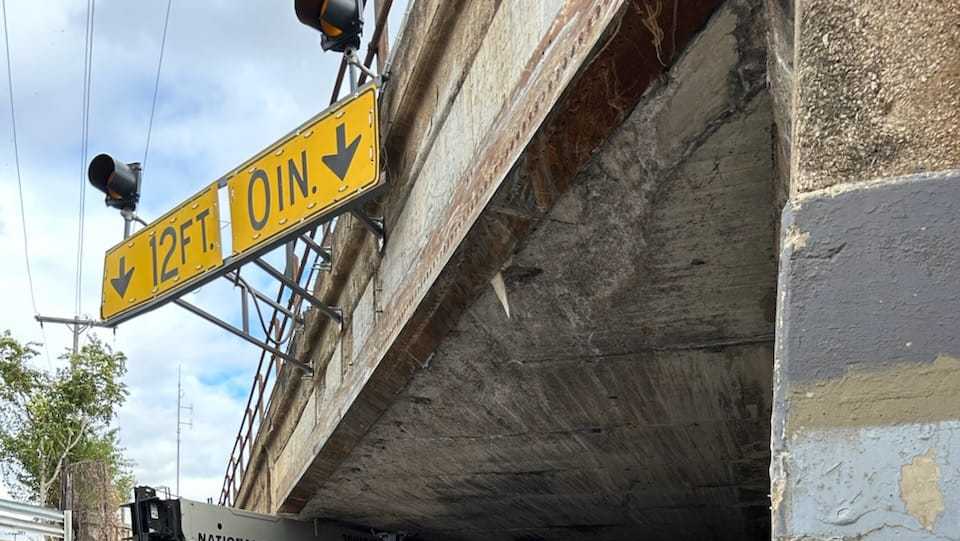 Kansas City's Independence Avenue bridge strikes again