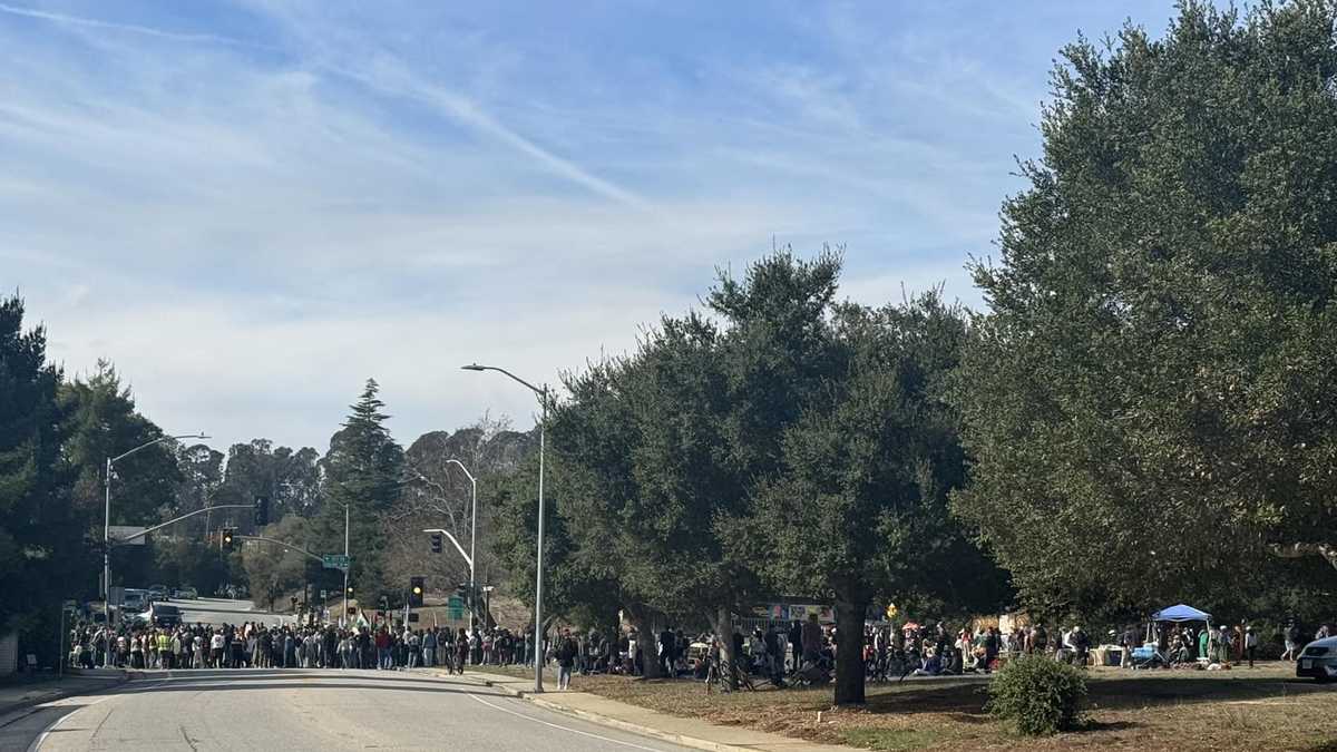 Pro-Palestine demonstrators blocking roads near UC Santa Cruz campus