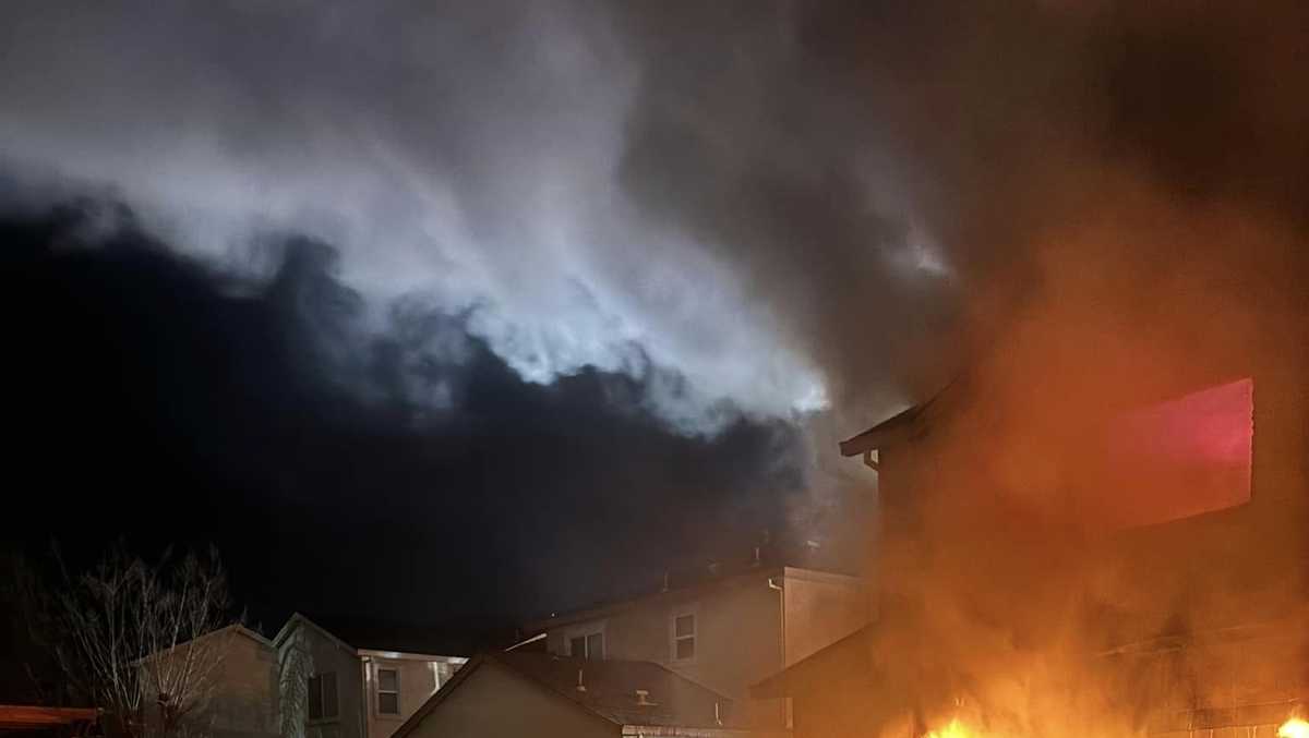 House fire displaces 5 residents in Turlock