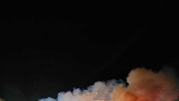 Two Marco Island Marriott tiki huts catch fire