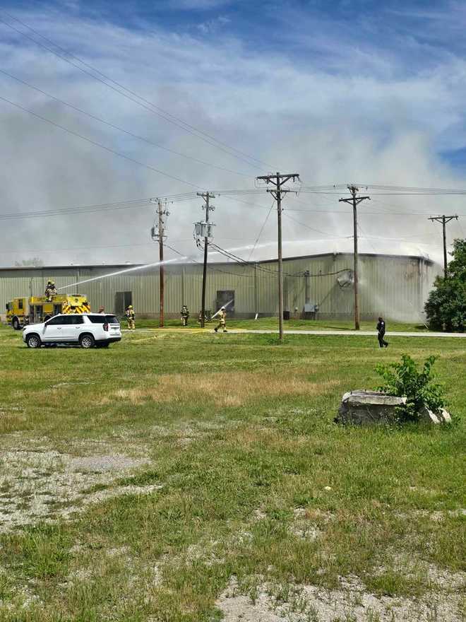 Lee's Summit firefighters battle blaze at Newco Manufacturing